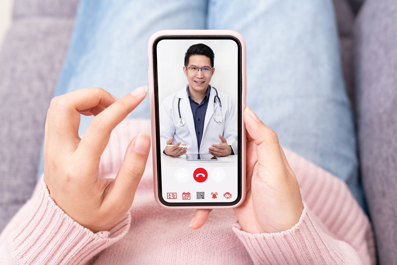 บริการพบแพทย์ออนไลน์ (Telemedicine)