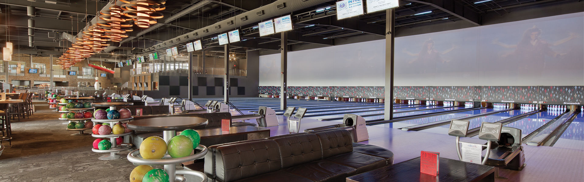 Bingemans Kingpin Bowlounge | Butler