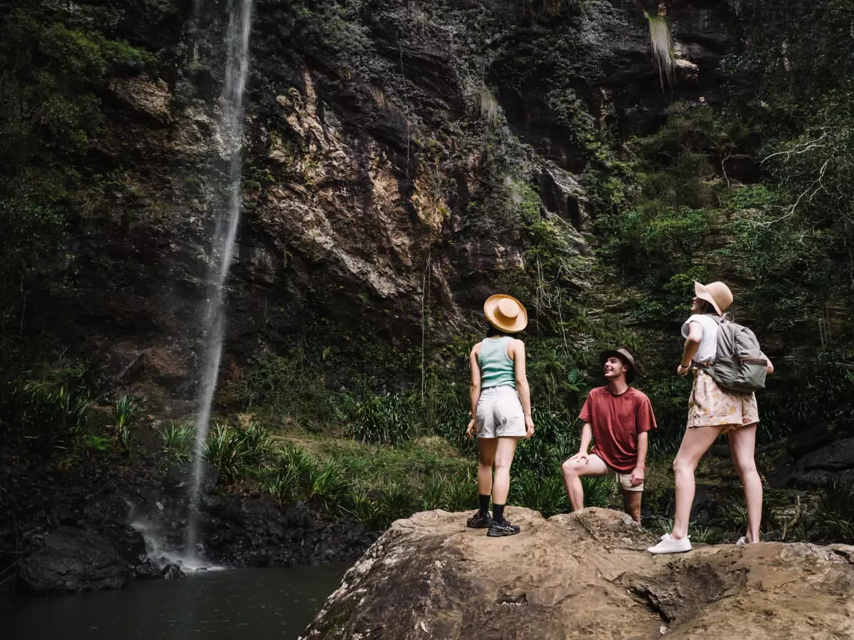 Here's How to Find the Best Swimming Holes and Waterfalls Near Brisbane ...