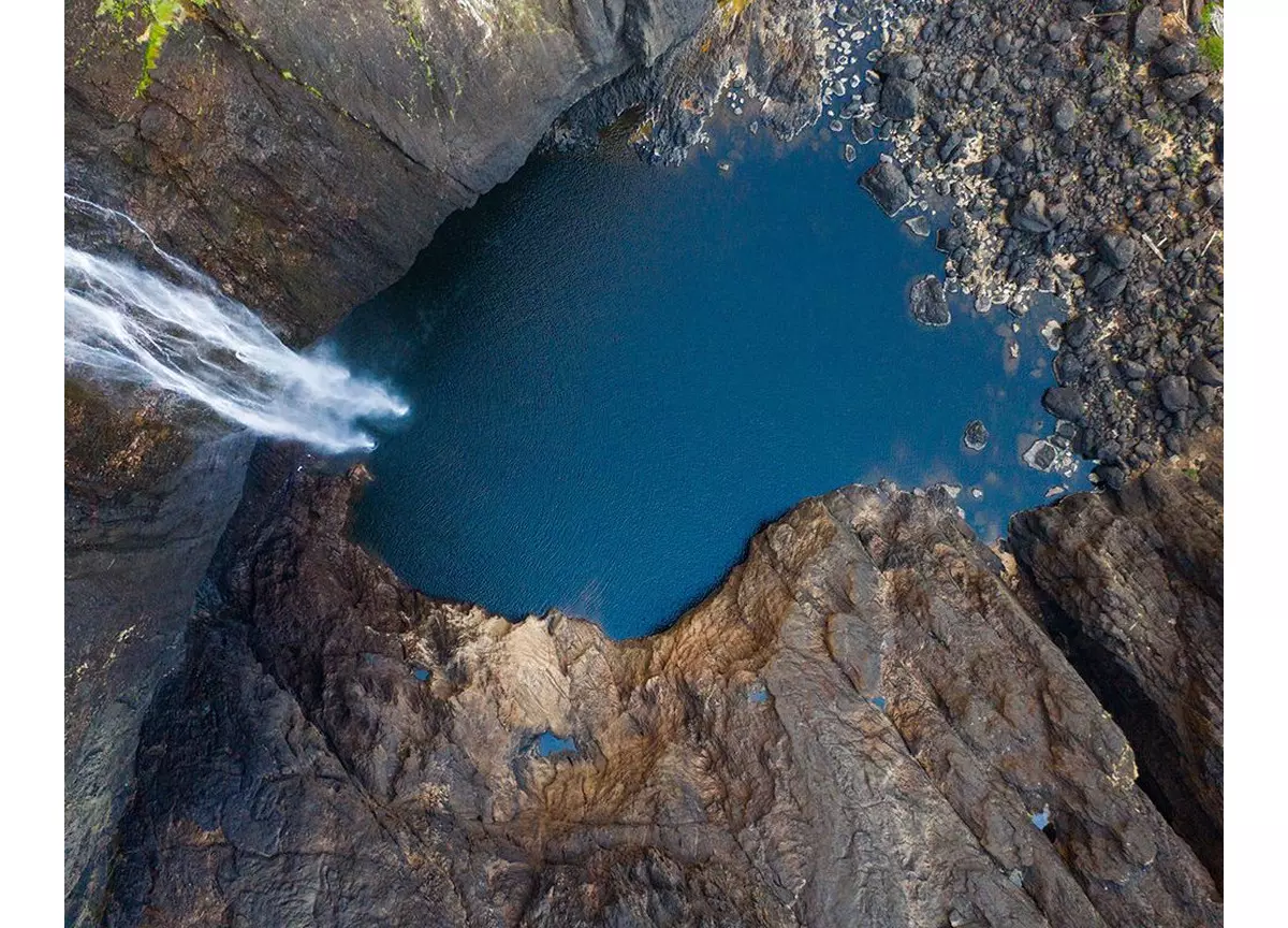 Chase Wallaman Falls With This Complete Guide | Queensland