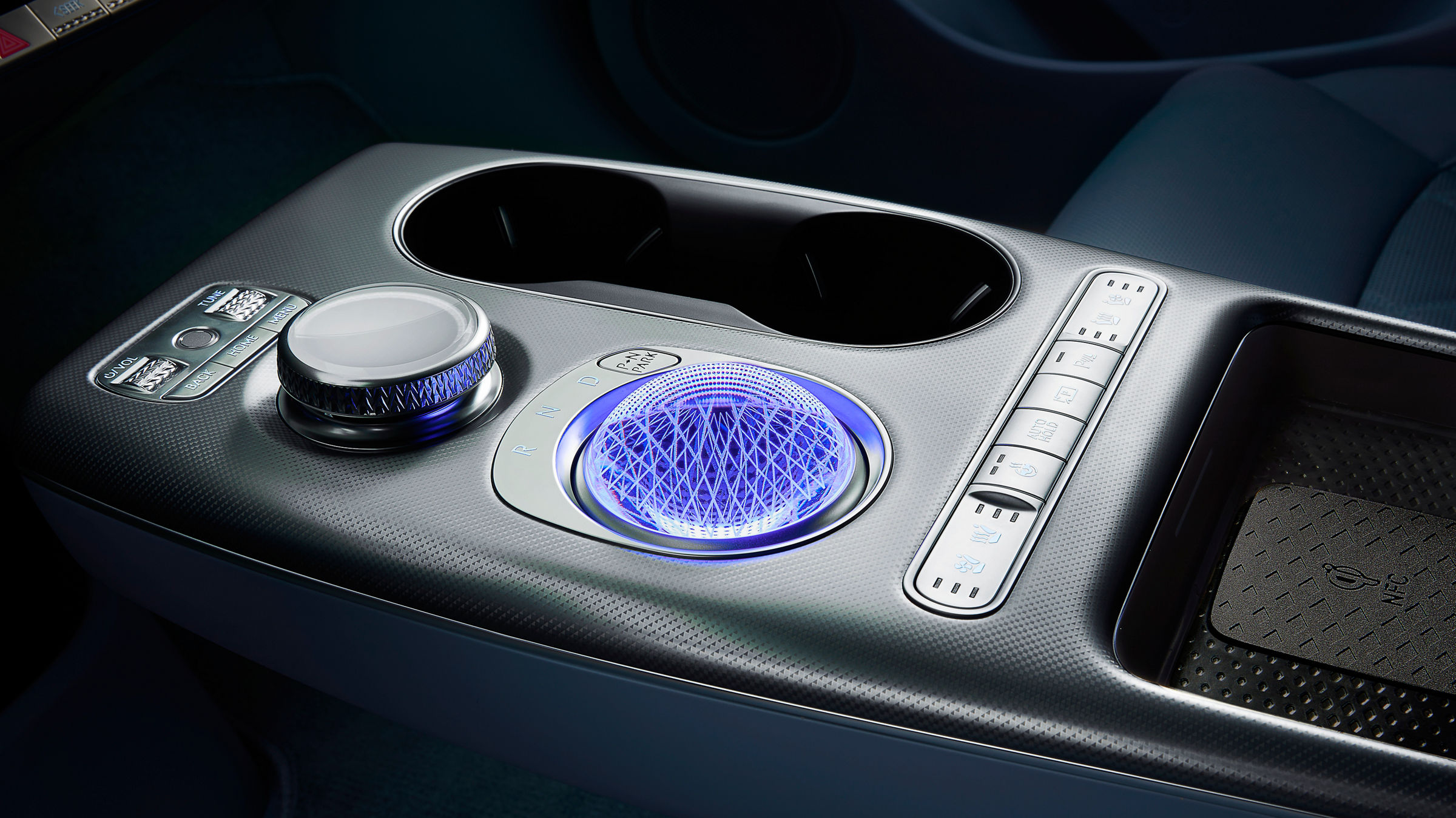 Genesis GV60 | Preis, Reichweite & Abmessungen | Genesis