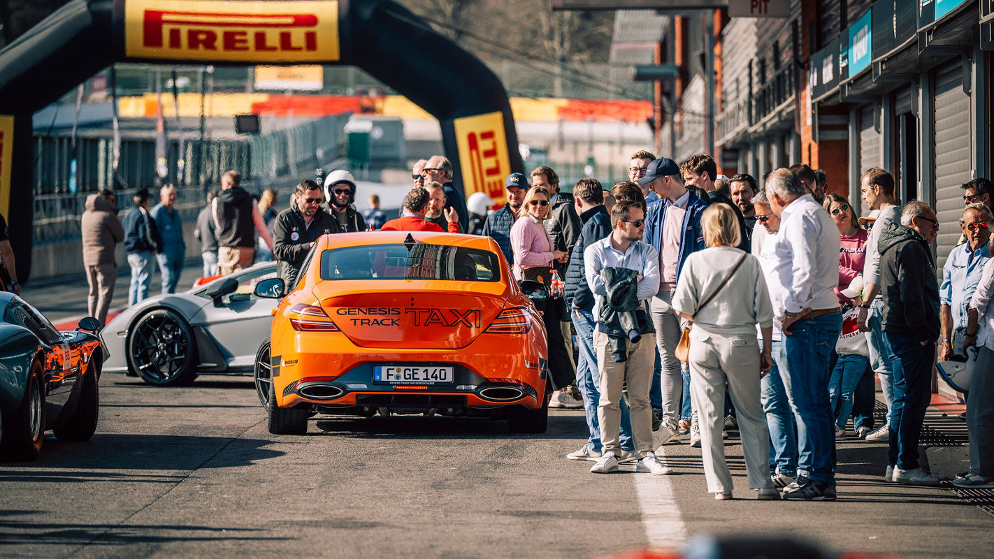 Genesis Track Taxi Nordschleife