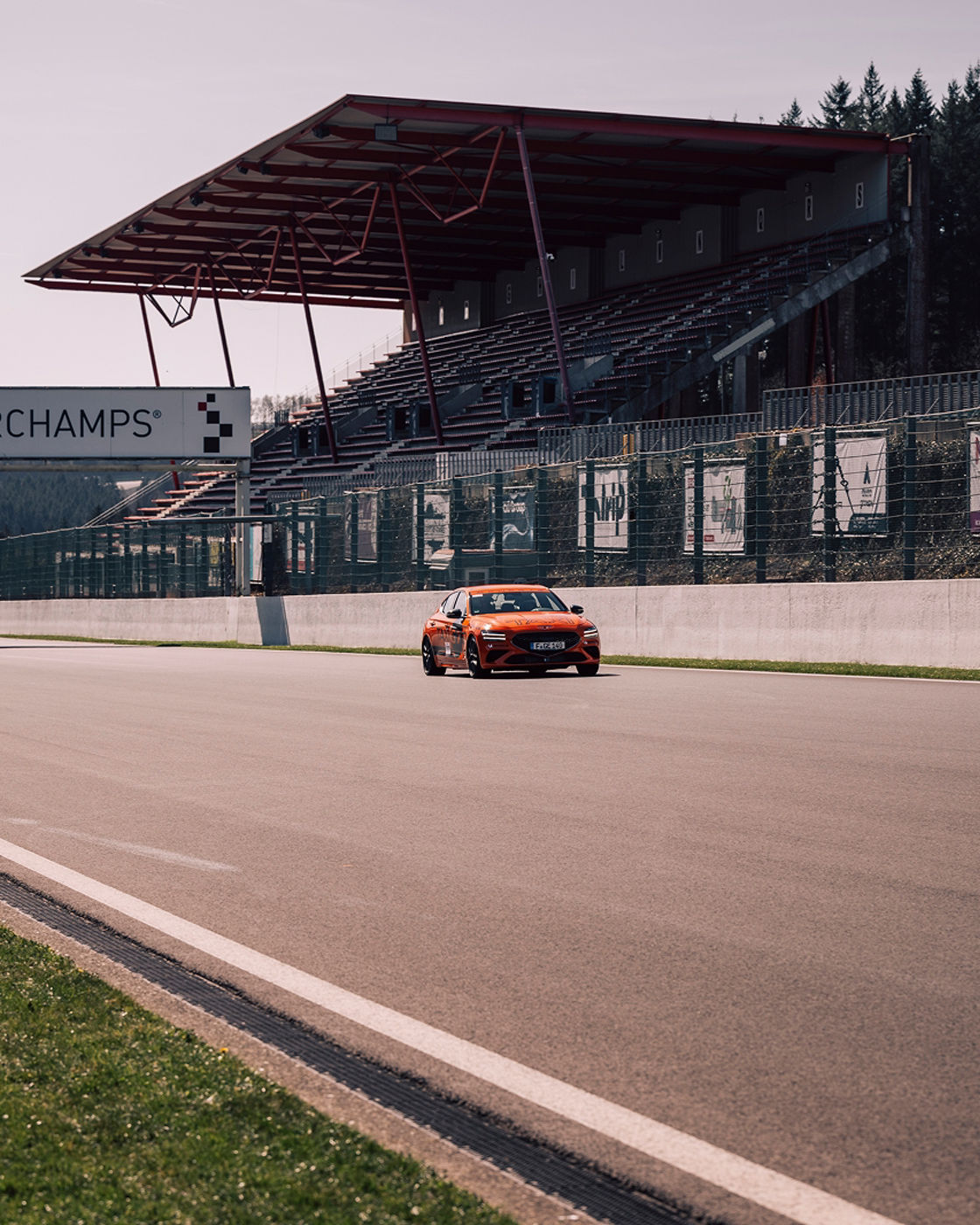 Genesis Track Taxi Nordschleife