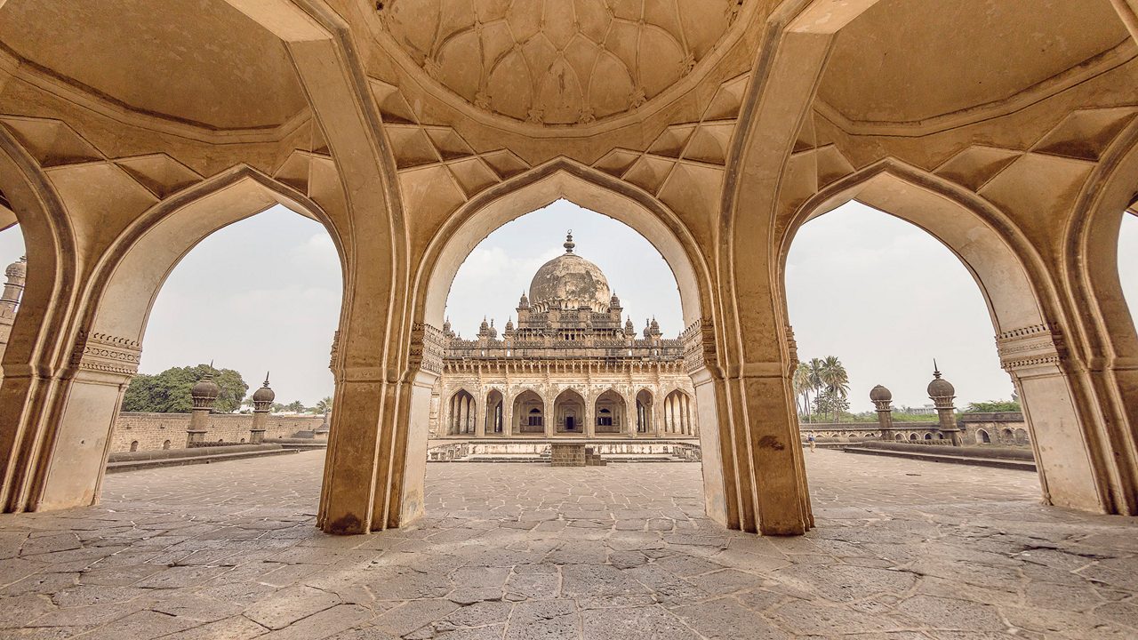 Vijayapura Ibrahim Rauza- The Architectural Jewel | Incredible India